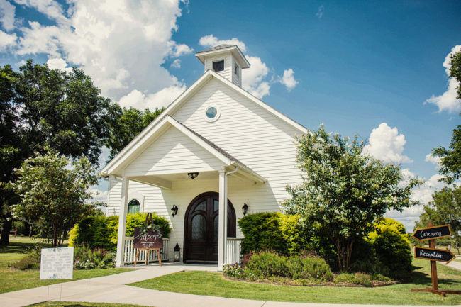 Alyssa and Joshua's Rustic Grace Estate Wedding