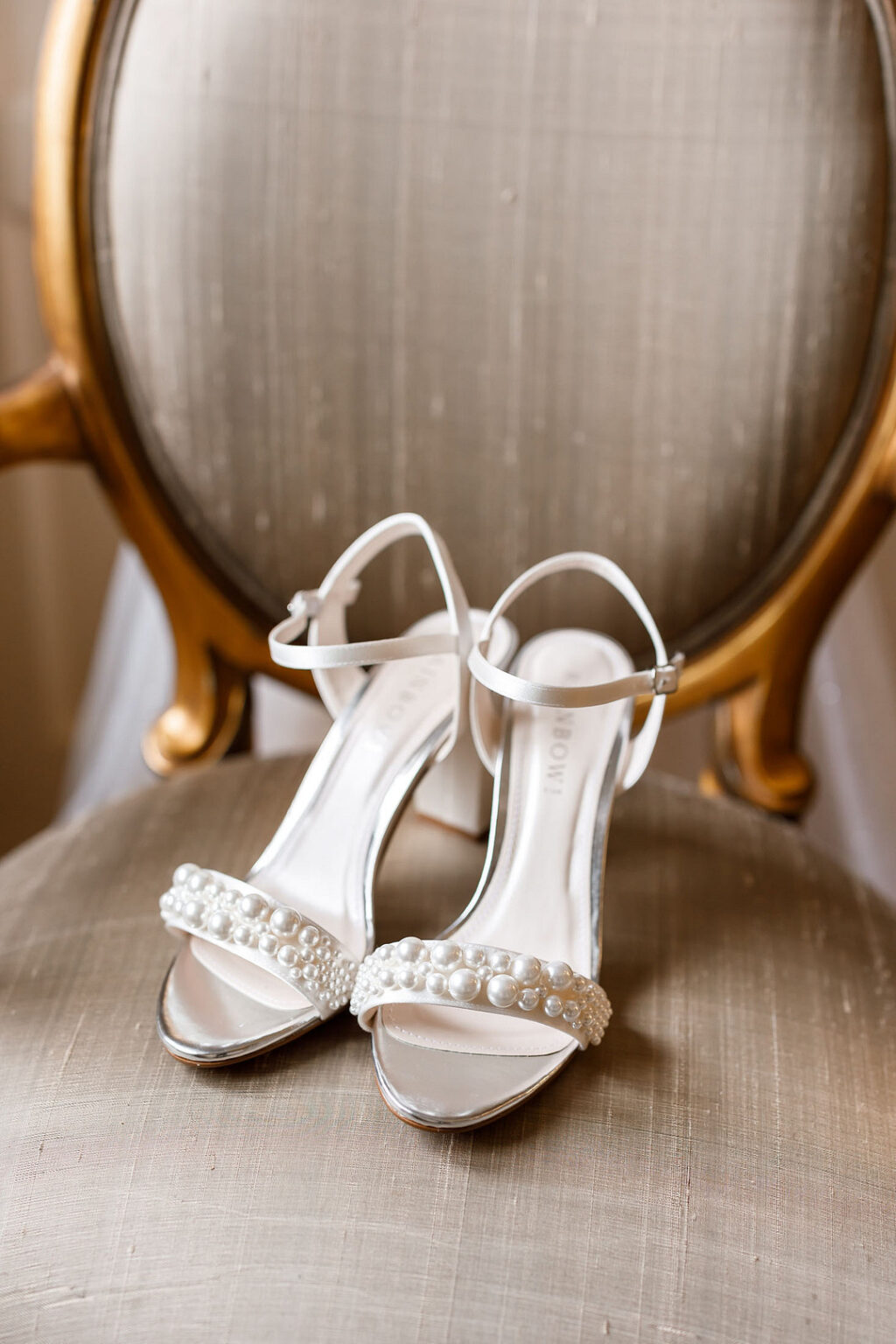 Love in the Countryside: Laura and Daniel's Spectacular Wedding at ...